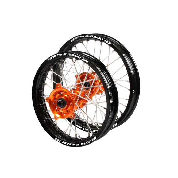 Axiom Moto-X - Custom Wheel Building Experts by Kevin Titman